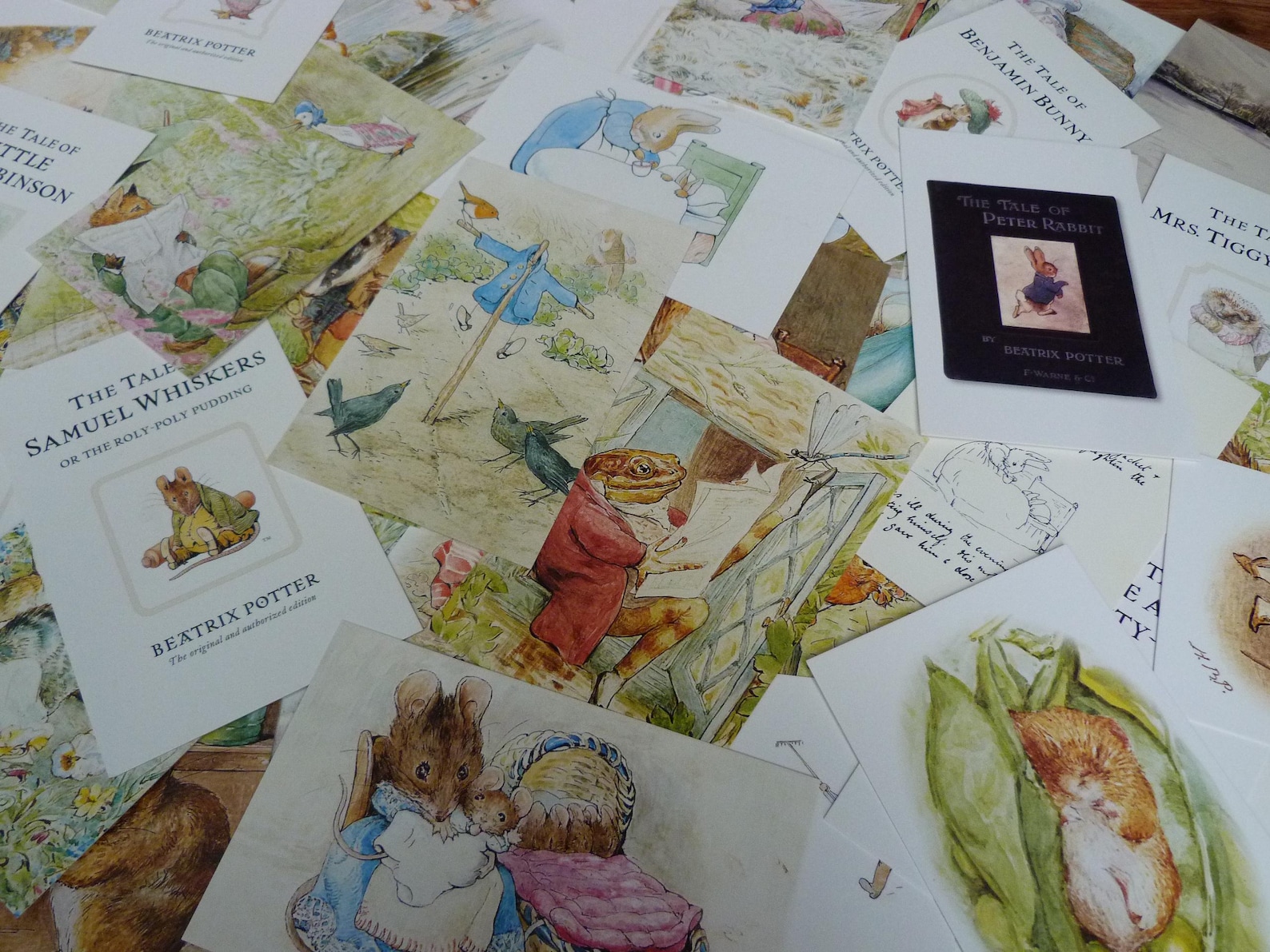 Beatrix Potter Postcards the World of Peter Rabbit Packs of 4 ,12, 24 ...