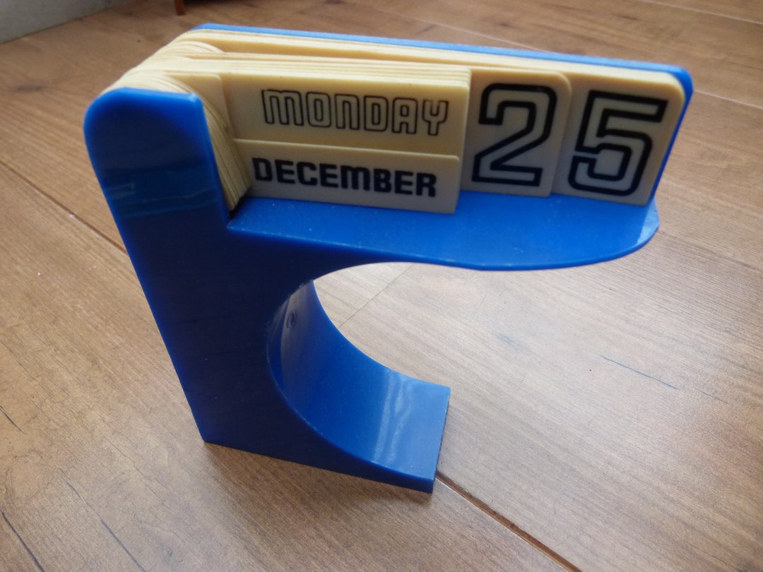Vintage Retro Perpetual Calendar Desk Calendar Blue Plastic 1970s - Etsy