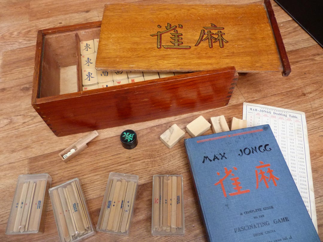 Antique 1920s Mahjong Set in Wooden Box Complete With 148 Bamboo Pieces ...