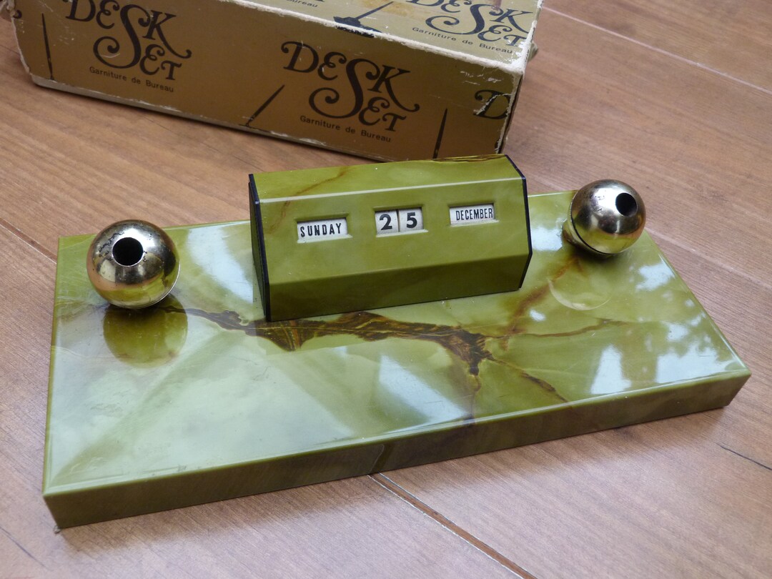 Vintage Perpetual Calendar With Pen Holders Desk Calendar on - Etsy