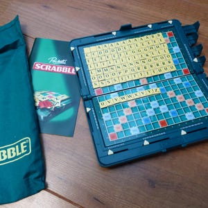 Vintage Pocket Scrabble Magnetic Set, Hard Plastic Folding Case ...