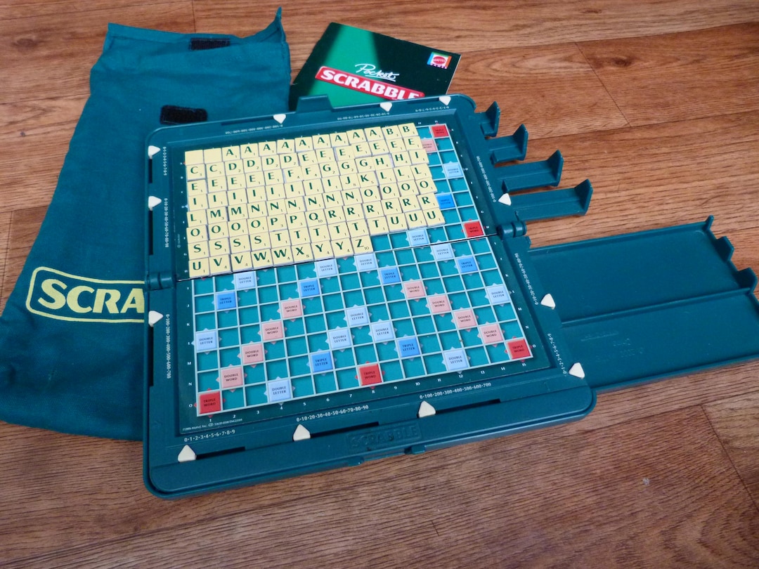 Vintage Pocket Scrabble Magnetic Set, Hard Plastic Folding Case Board ...