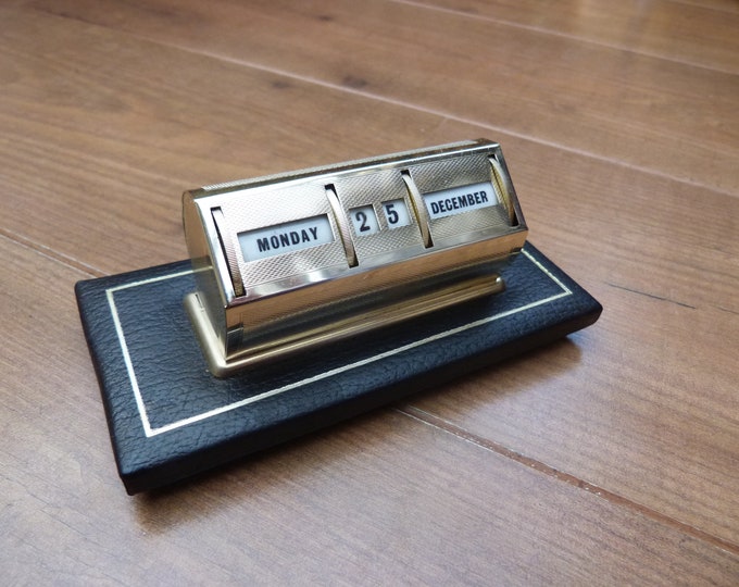 Vintage Perpetual Calendar Desk Calendar Gold/brass Colour on Black ...