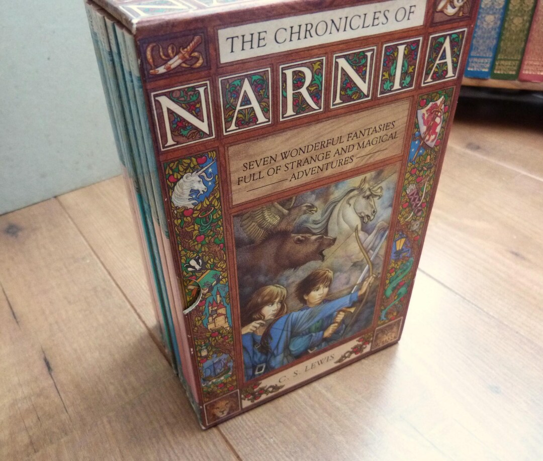 The Complete Chronicles of Narnia Collection Slipcase Containing 7 ...