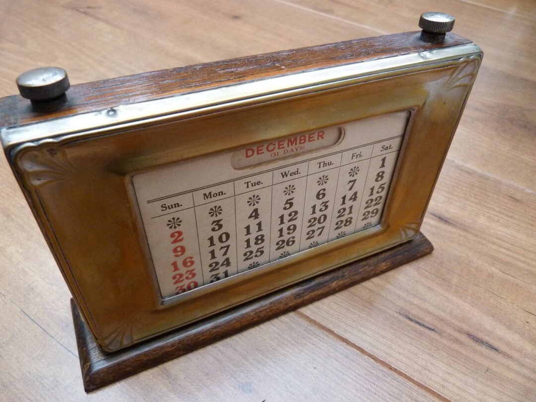 Vintage 1920s Perpetual Calendar Desk Calendar Oak and Metal Large ...