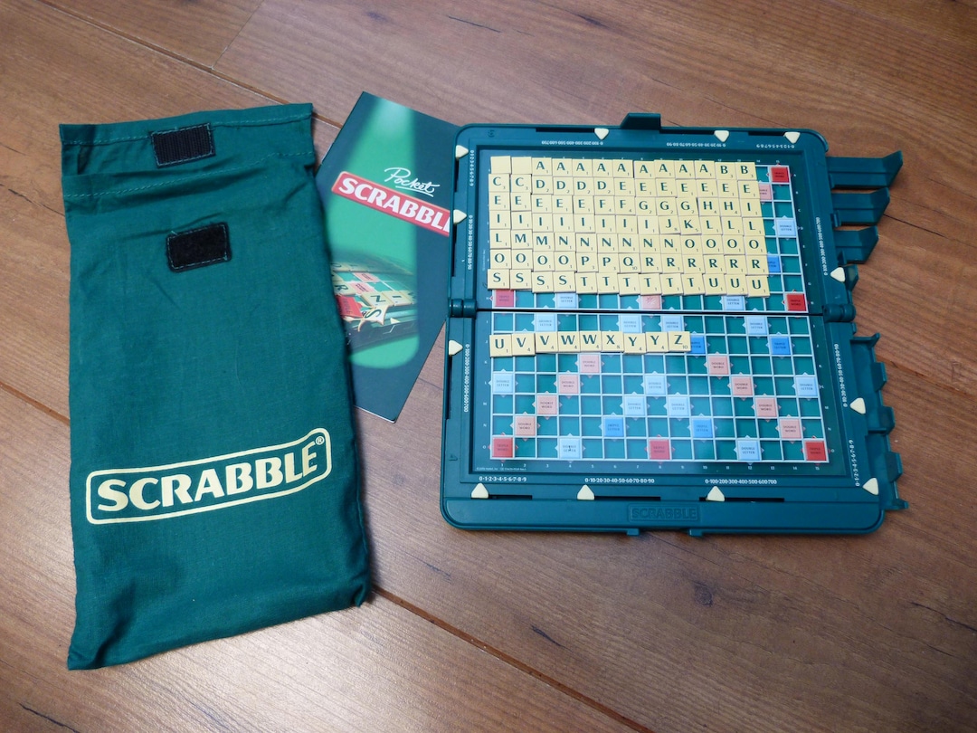 Vintage Pocket Scrabble Magnetic Set, Hard Plastic Folding Case Board ...