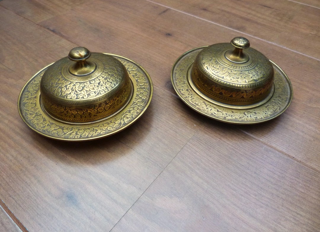 2 Vintage Engraved Brass Lidded Dishes Indian Brass Domed Lid Bonbon ...