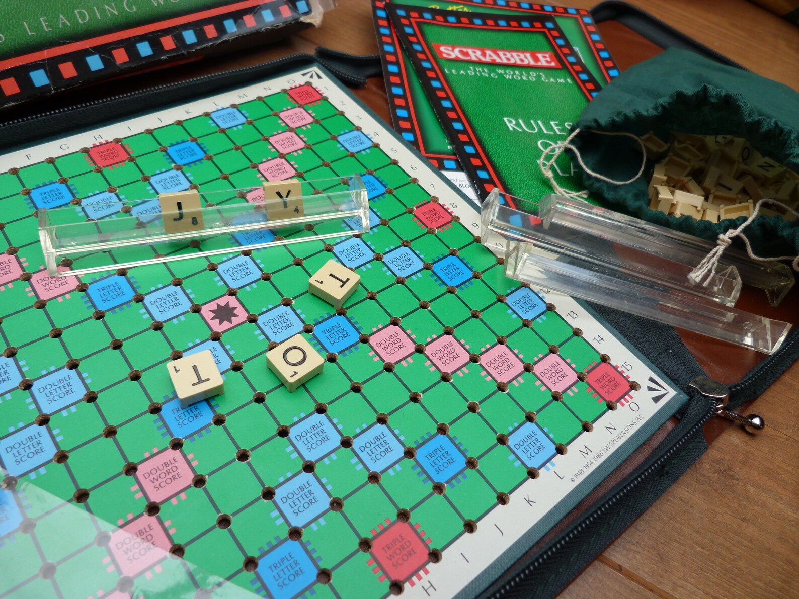 Vintage Travel Scrabble Set Peg Tiles and Board in Folding - Etsy UK