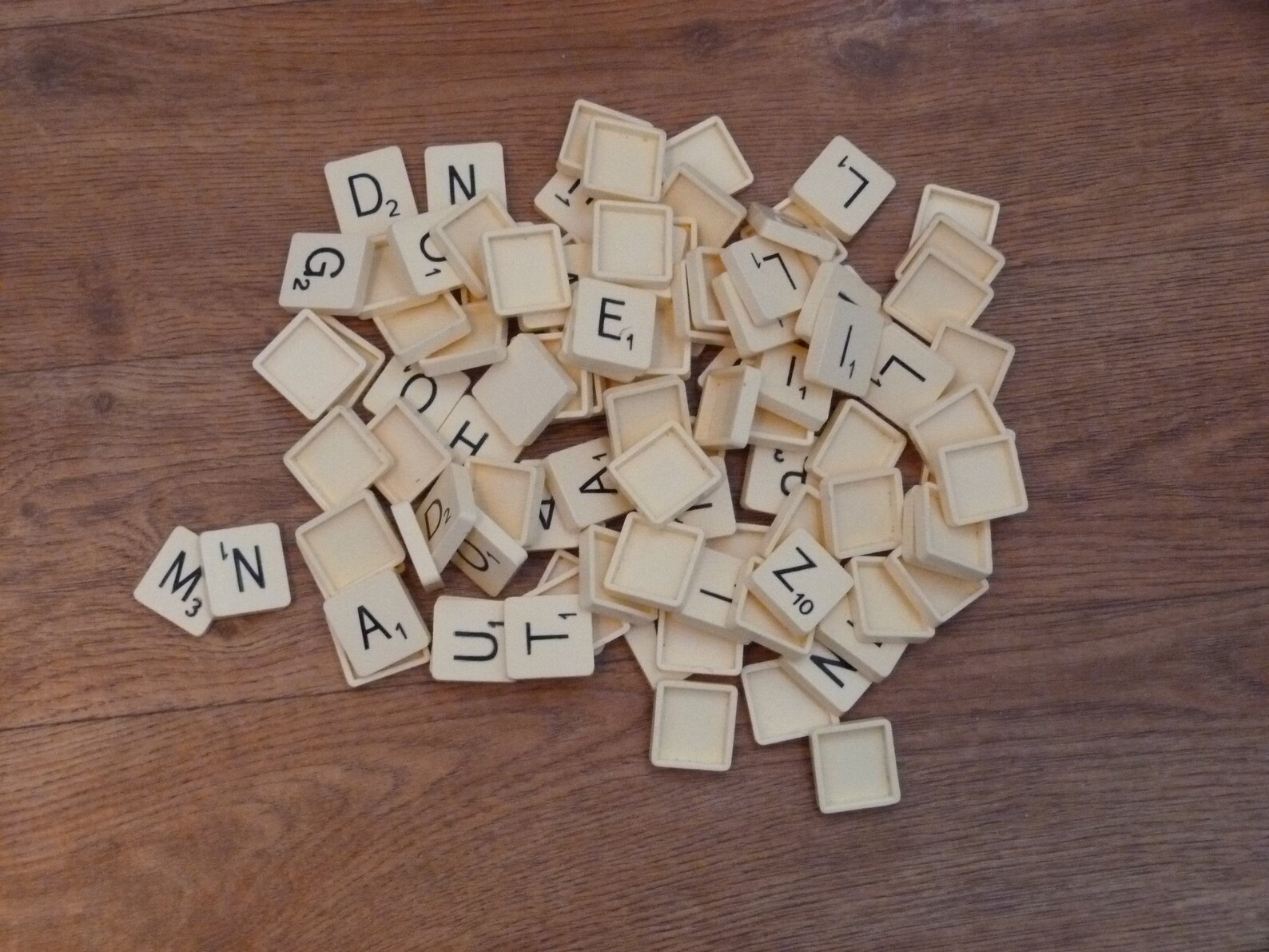 Complete Set of 100 Scrabble Letter Tiles Original Vintage | Etsy UK