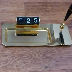 Vintage Perpetual Calendar Desk Calendar Shiny Gold/brass Colour New ...