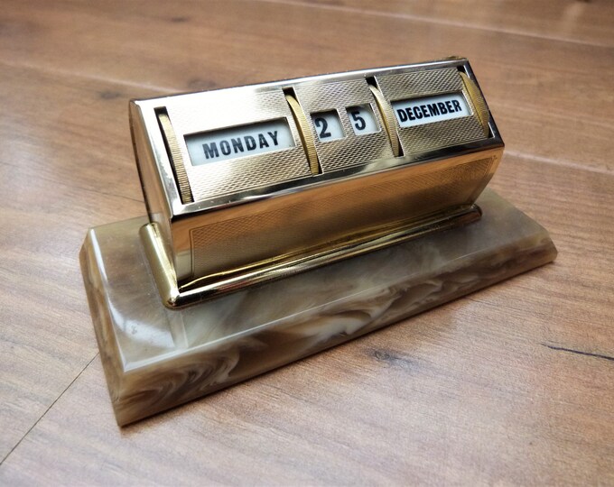Vintage Perpetual Calendar Desk Calendar Gold/brass Colour - Etsy