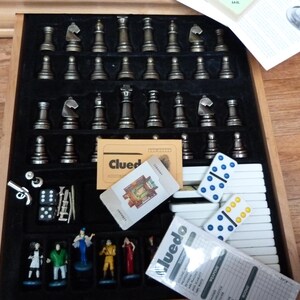 Unplayed Monopoly Cluedo Chess 7 Game Compendium in Large Wooden Case ...