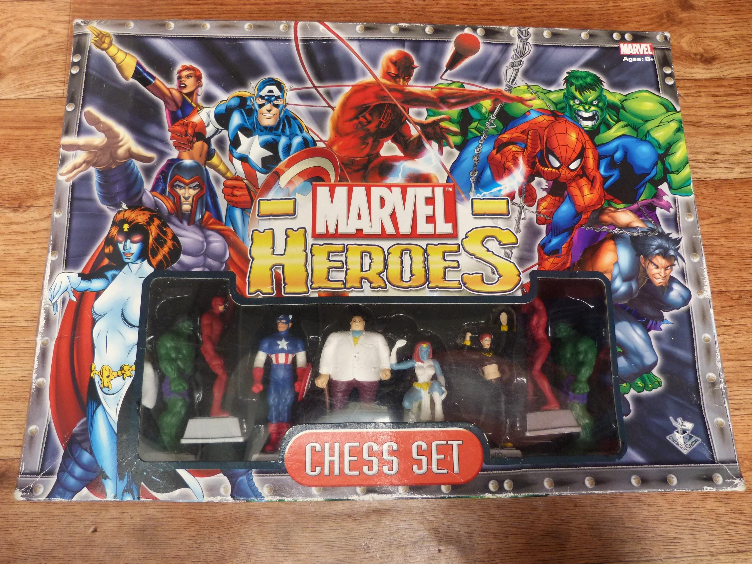 Vintage Marvel Heroes Chess Set With Folding Board Complete With 32 ...