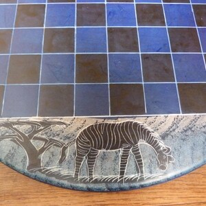 Vintage Kenyan Chess Set Carved Soapstone With 11 1/2 Inch Circular ...