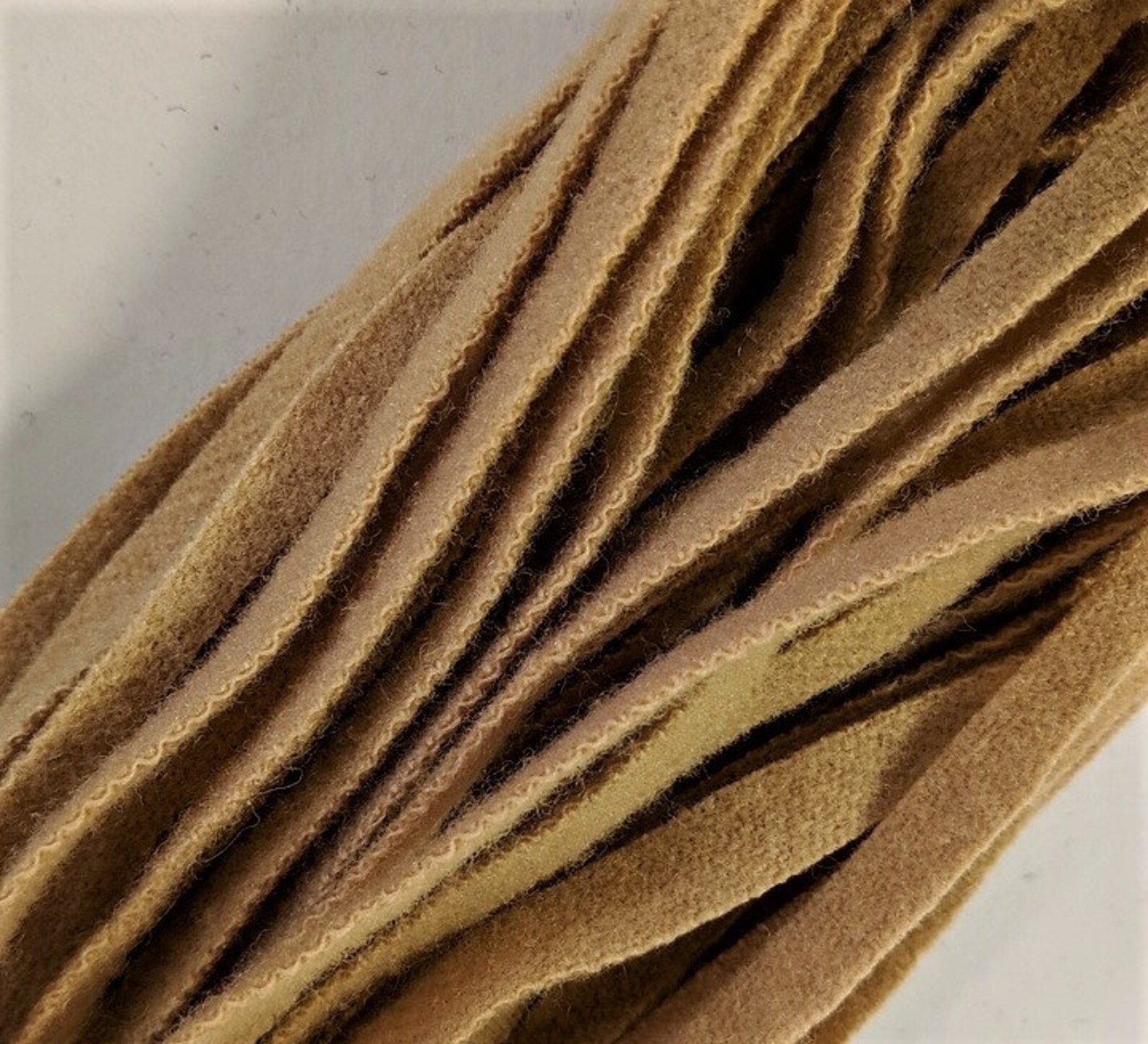 Dorr Wool Camel Wool Strips on Number 8 Blade 18 Inches Long 50 Strips ...