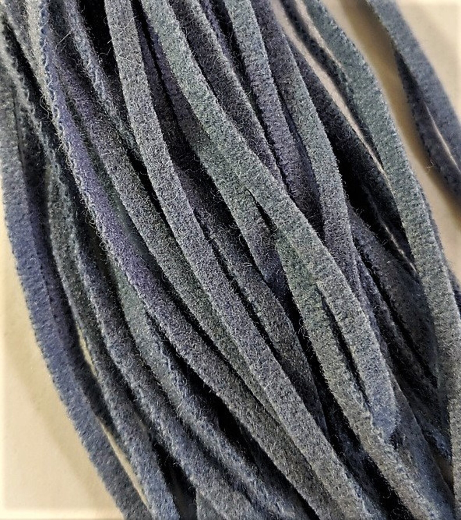 Dorr Wool Dusty Blue Wool Strips on Number 4 Blade 18 Inches - Etsy ...