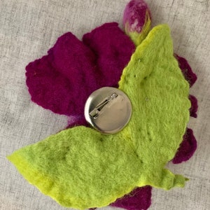Wool Felt Flower Brooch,hand Felted Brooch, Accessory,jewelry, Gift ...