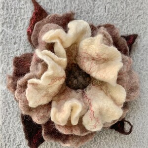 Wool Felt Flower Brooch,hand Felted Brooch, Accessory,jewelry, Gift ...
