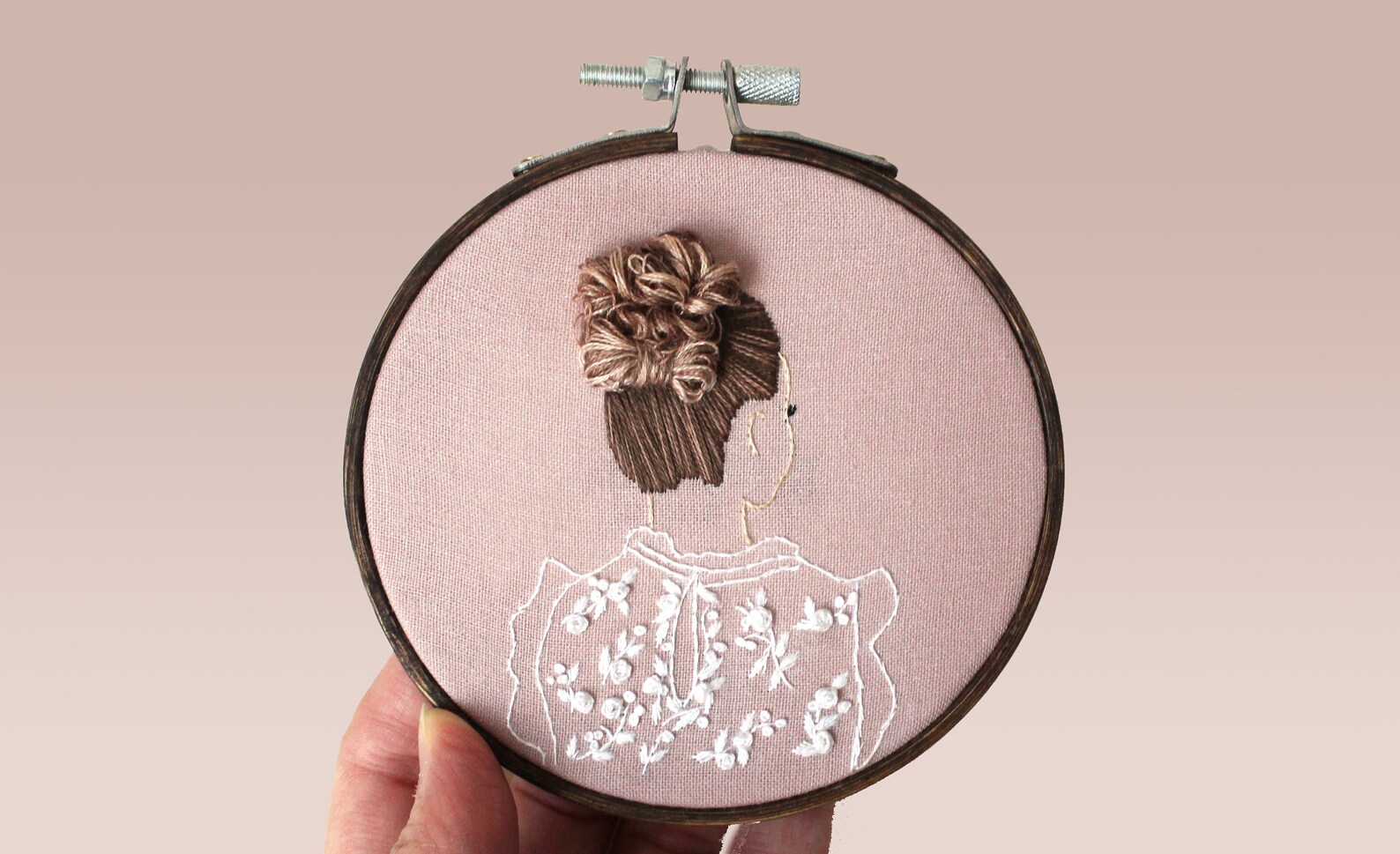 Girl Embroidery Mini Hoop on Cotton Fabric Embroidery Art - Etsy
