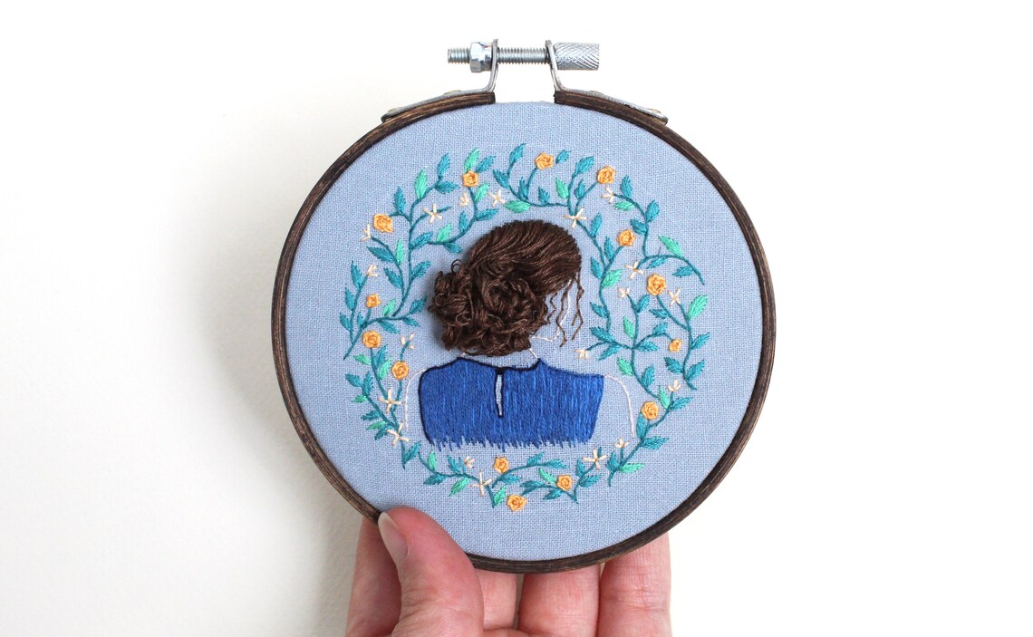 Girl Embroidery Mini Hoop on Cotton Fabric, Embroidery Art With 10cm ...
