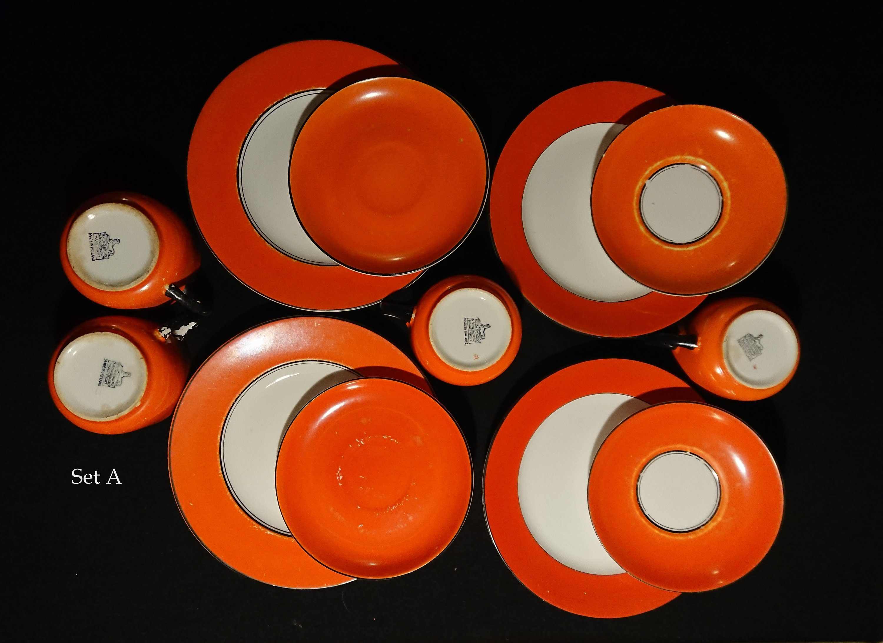 Oranje ! Peter Regout Sphinx, Holland. Ancient Cups in the Royal Color ...