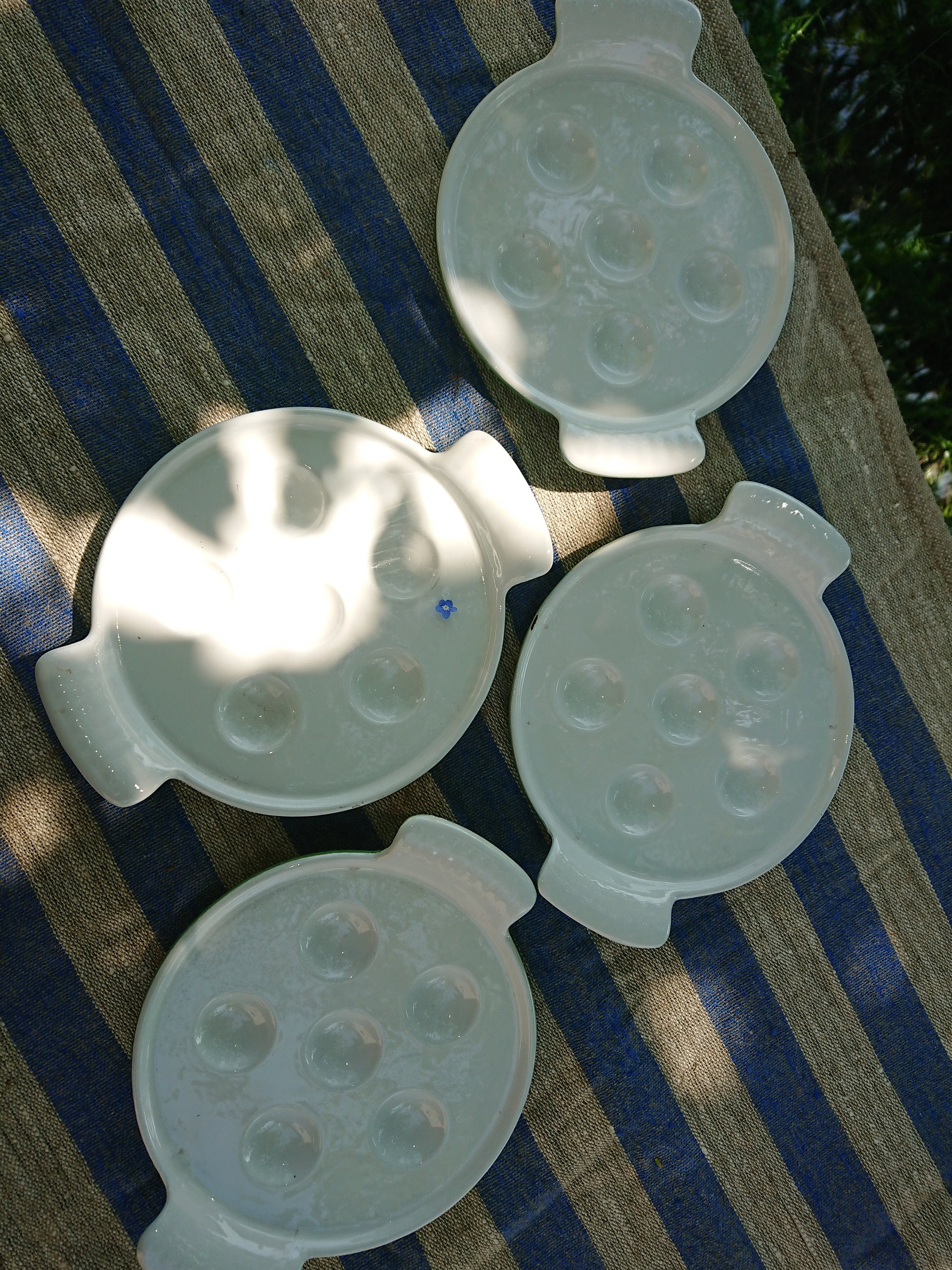 4 Cast-iron Snail Pans, Gorgeous Vintage Green, Enamelled, Lecreuset ...