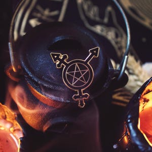 Trans Symbol Pentacle Pin - Gold/silver - Enamel Lapel Pin ...