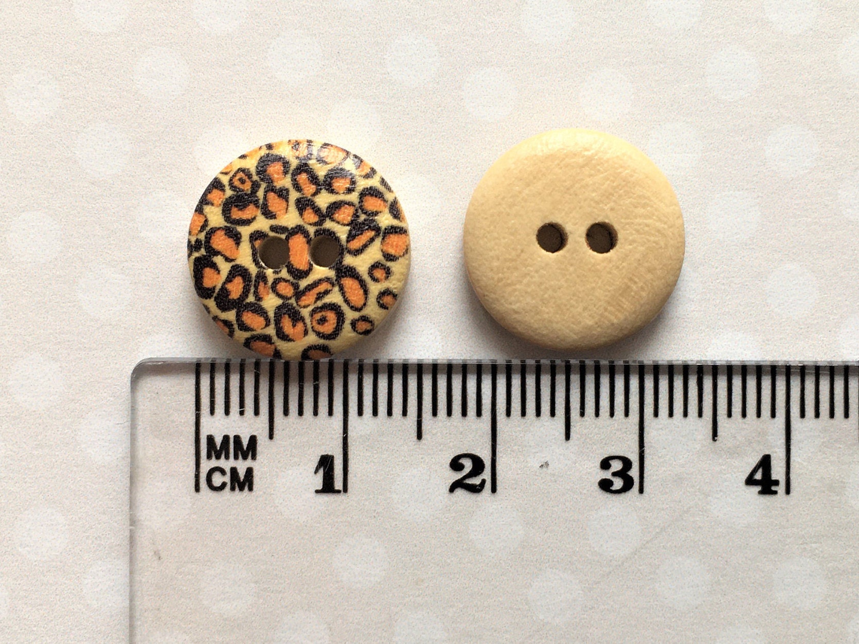 15 Mm LEOPARD PRINT BUTTONS X10 2 Hole Round Leopard Print | Etsy UK