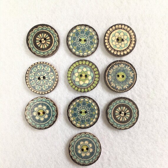 ETHNIC WOODEN BUTTONS 20 mm/15mm x 10 Beautiful bohemian | Etsy