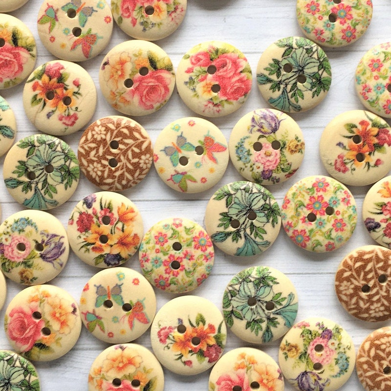 Retro Buttons - Etsy