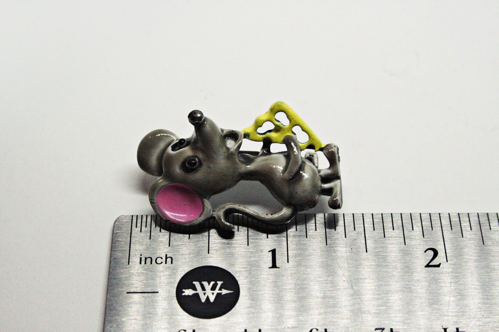 Vintage Mid Century Enameled Mouse Brooch | Etsy