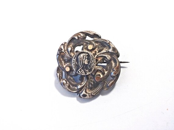 Antique Art Nouveau Religious Brooch with Rose Gold O… - Gem