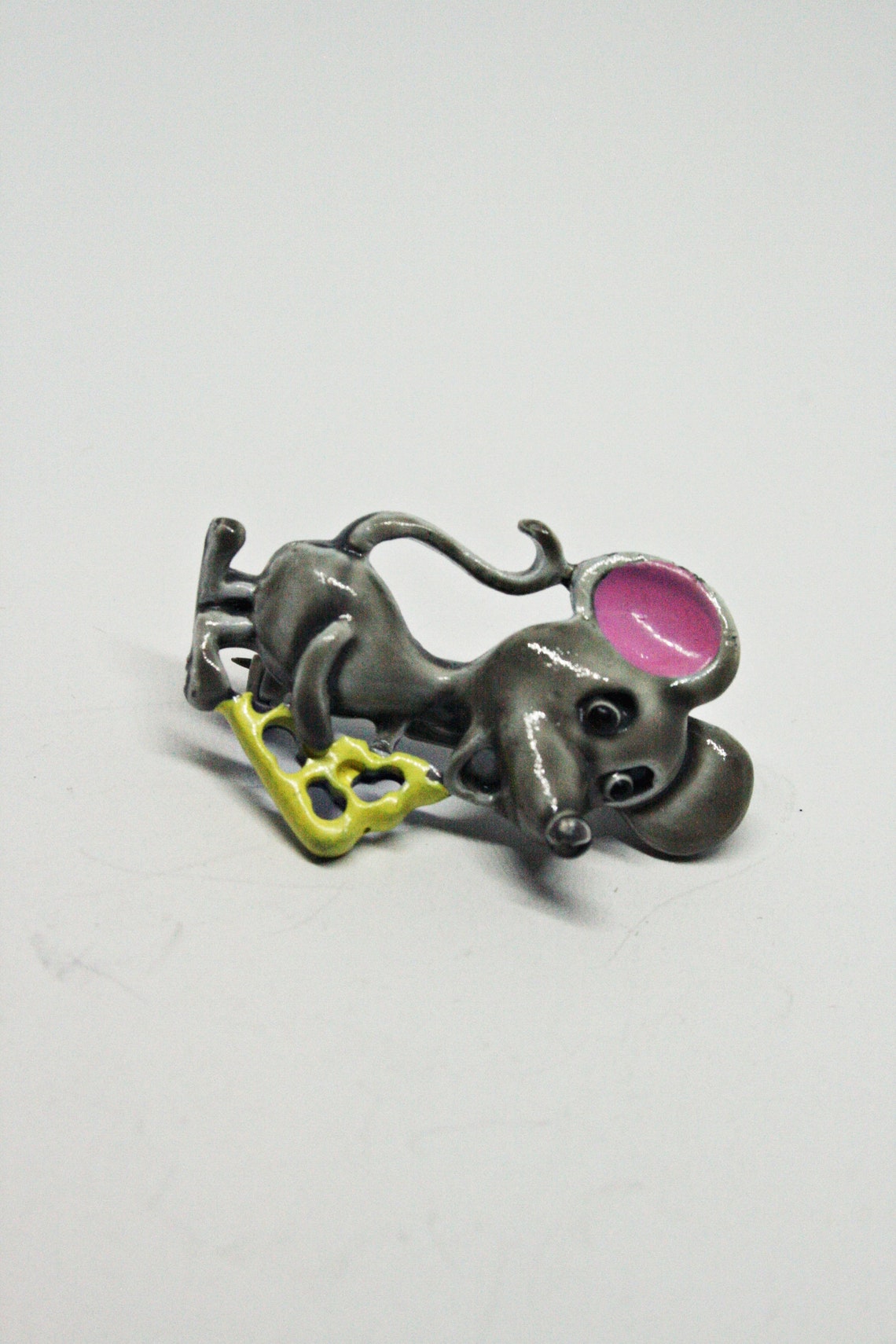 Vintage Mid Century Enameled Mouse Brooch | Etsy