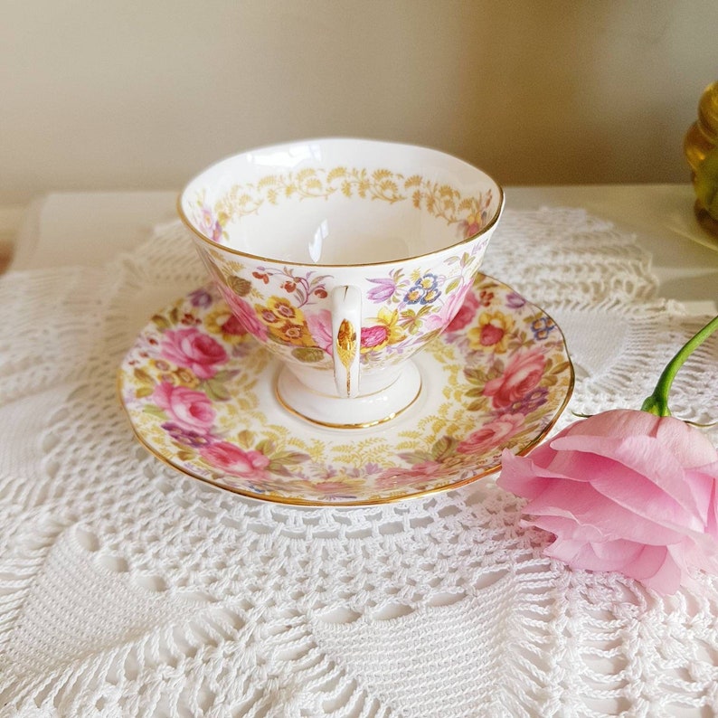Royal Albert-serena Lady Cup and Saucer Edition 839329 - Etsy