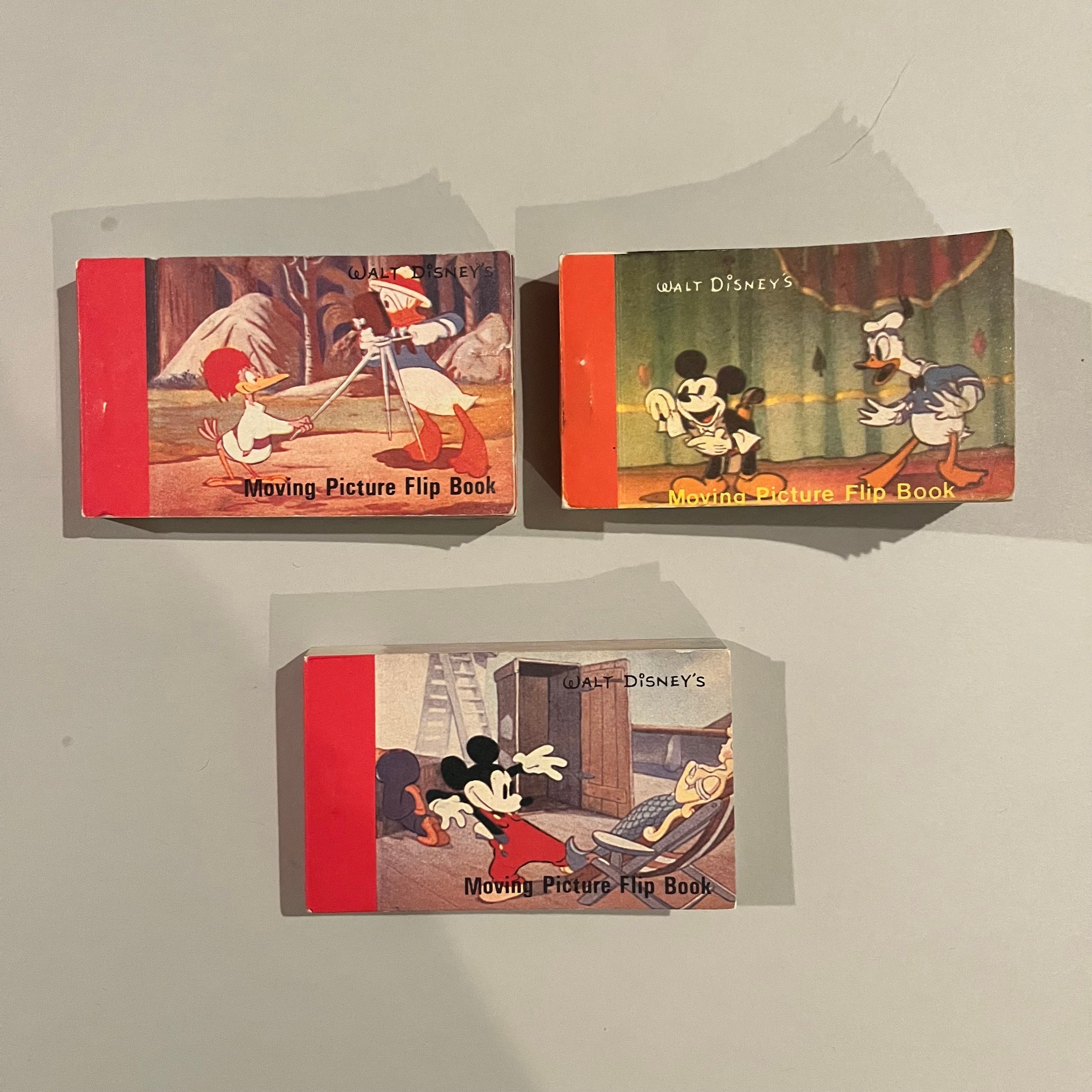 Walt Disney's Moving Picture Flipbook Twofer: Mickey Mouse & Minnie ...