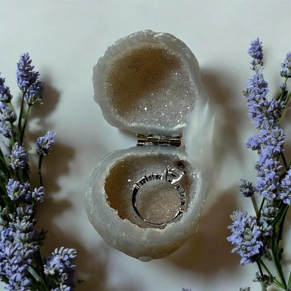 Geode Ring Box - Etsy