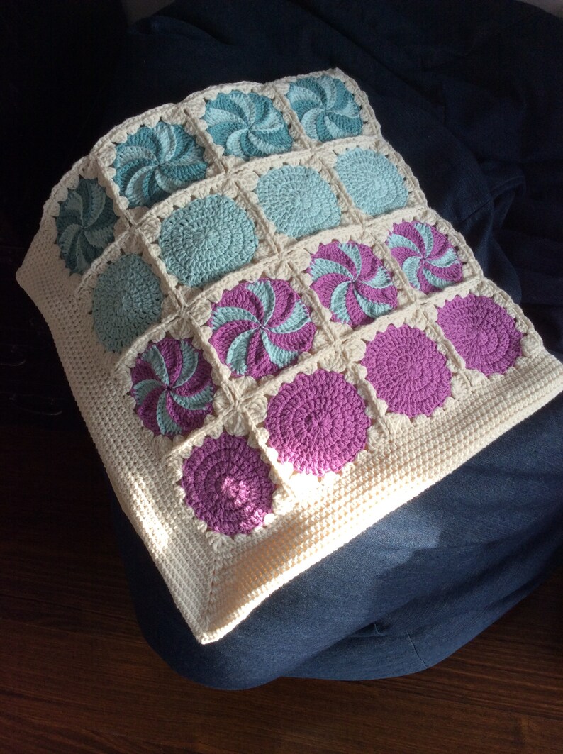 CROCHET PATTERN Guru Guru Spirals and Circle Crochet | Etsy