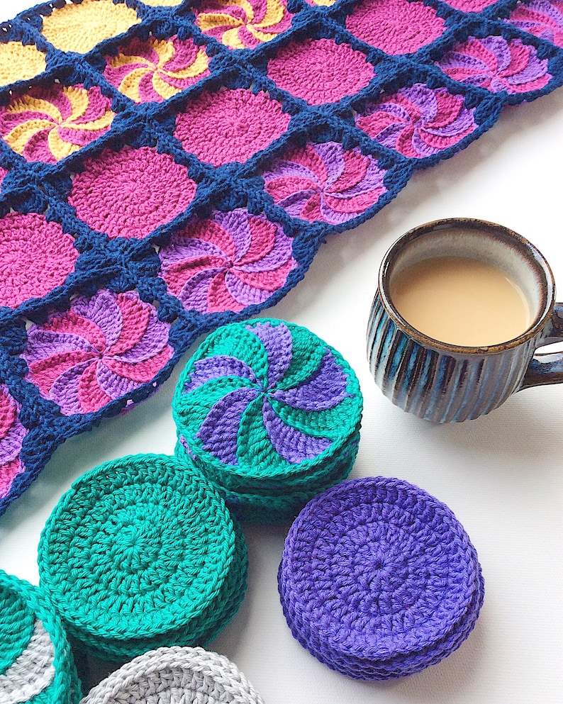 CROCHET PATTERN Guru Guru Spirals and Circle Crochet - Etsy