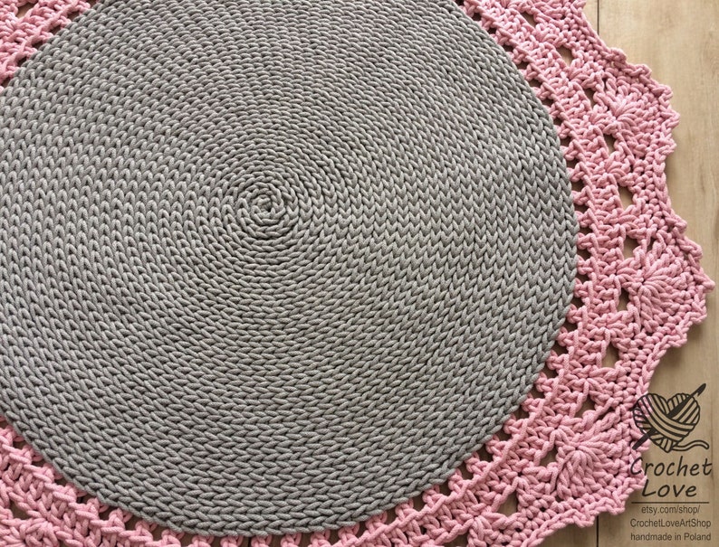 Modern CROCHET RUG Round crochet rug Children rug Nursery | Etsy