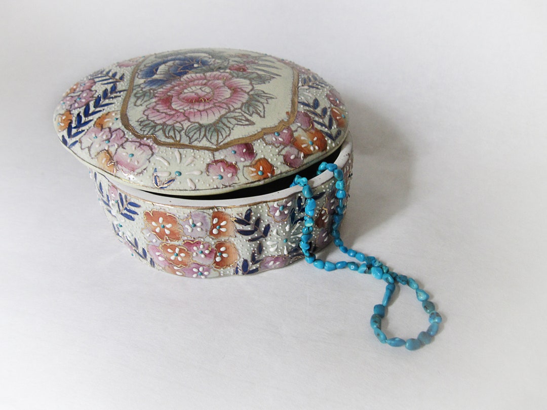 Vintage Oval Decorative Box. Hand Painted Porcelain Jewelry Box, Floral ...