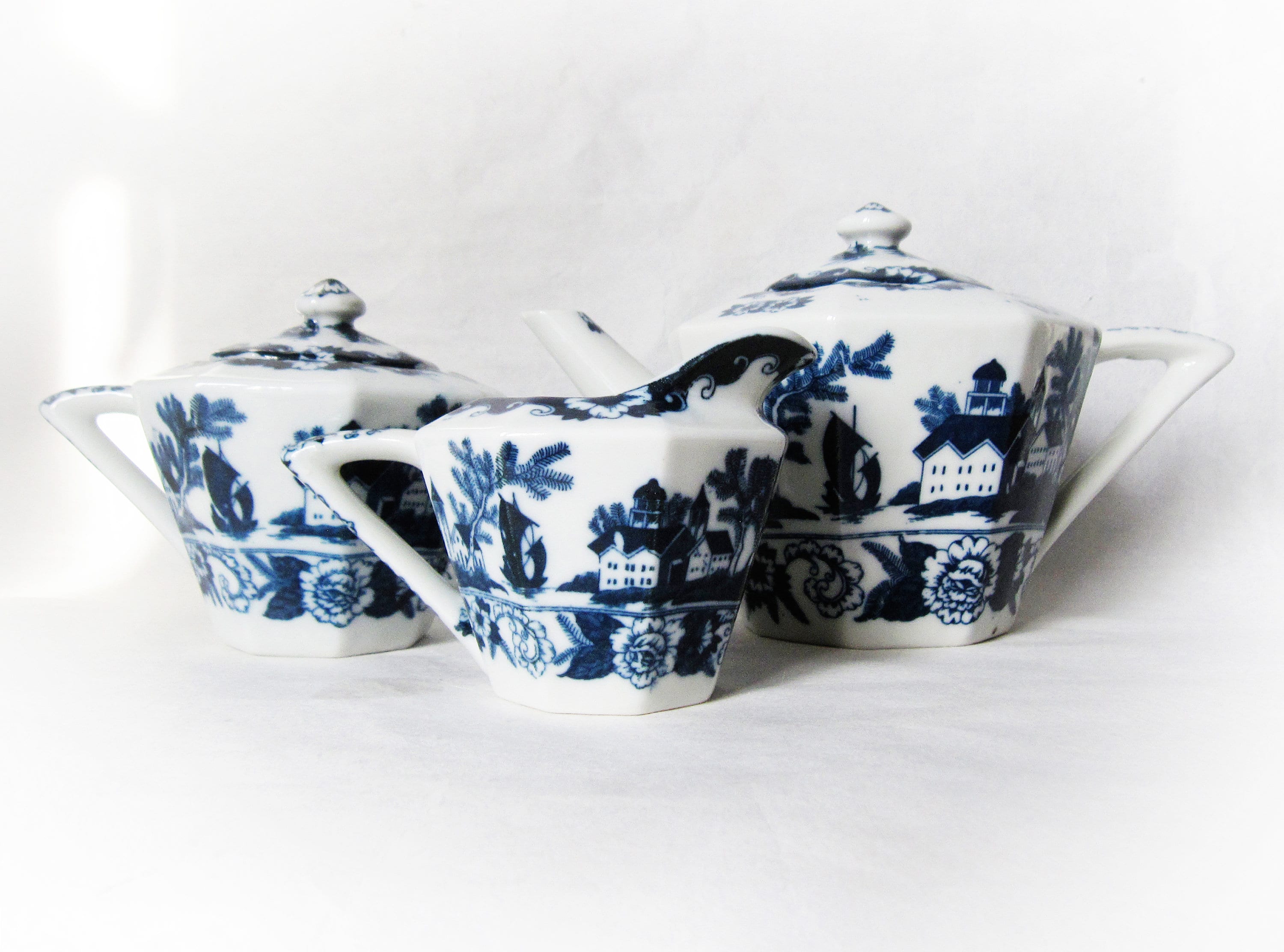 Antique English Porcelain Tea Set, Blue Willow Design. Blue and White ...