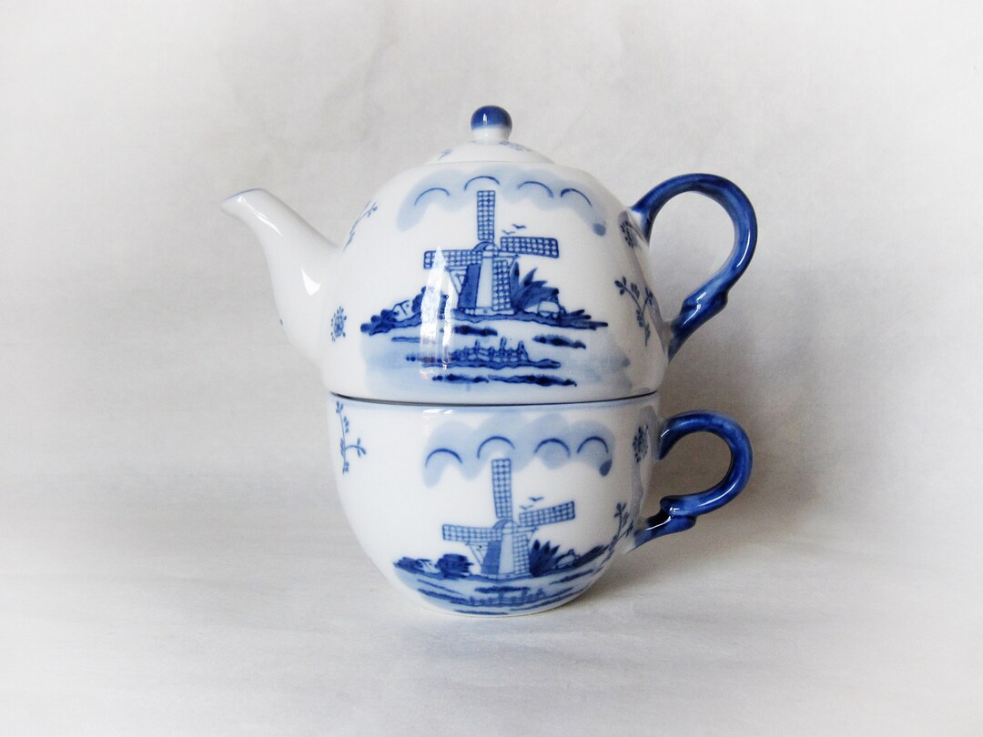 Royal Twickel Ter Steege Porcelain Teapot and Teacup. Hand Painted Blue ...