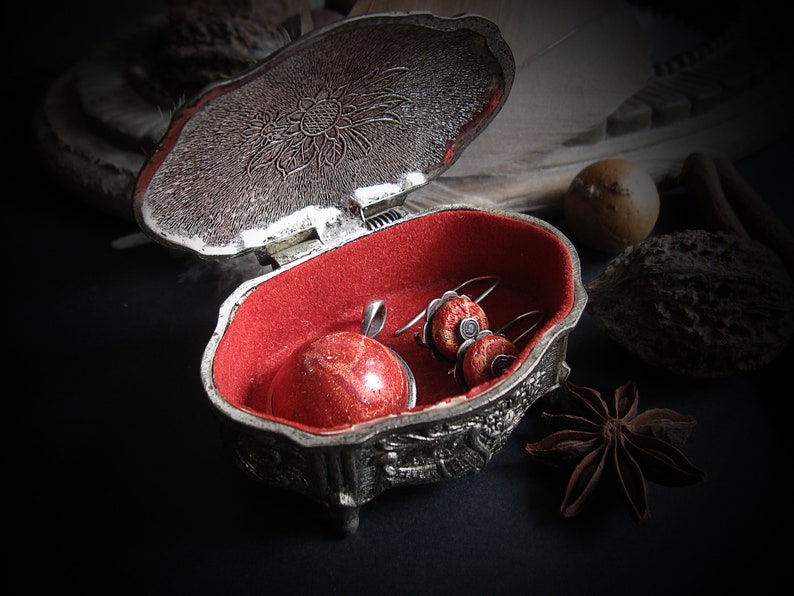 Pat.p Japan Old Silver Tone Raised Relief Jewelry Box With Cherubs and ...