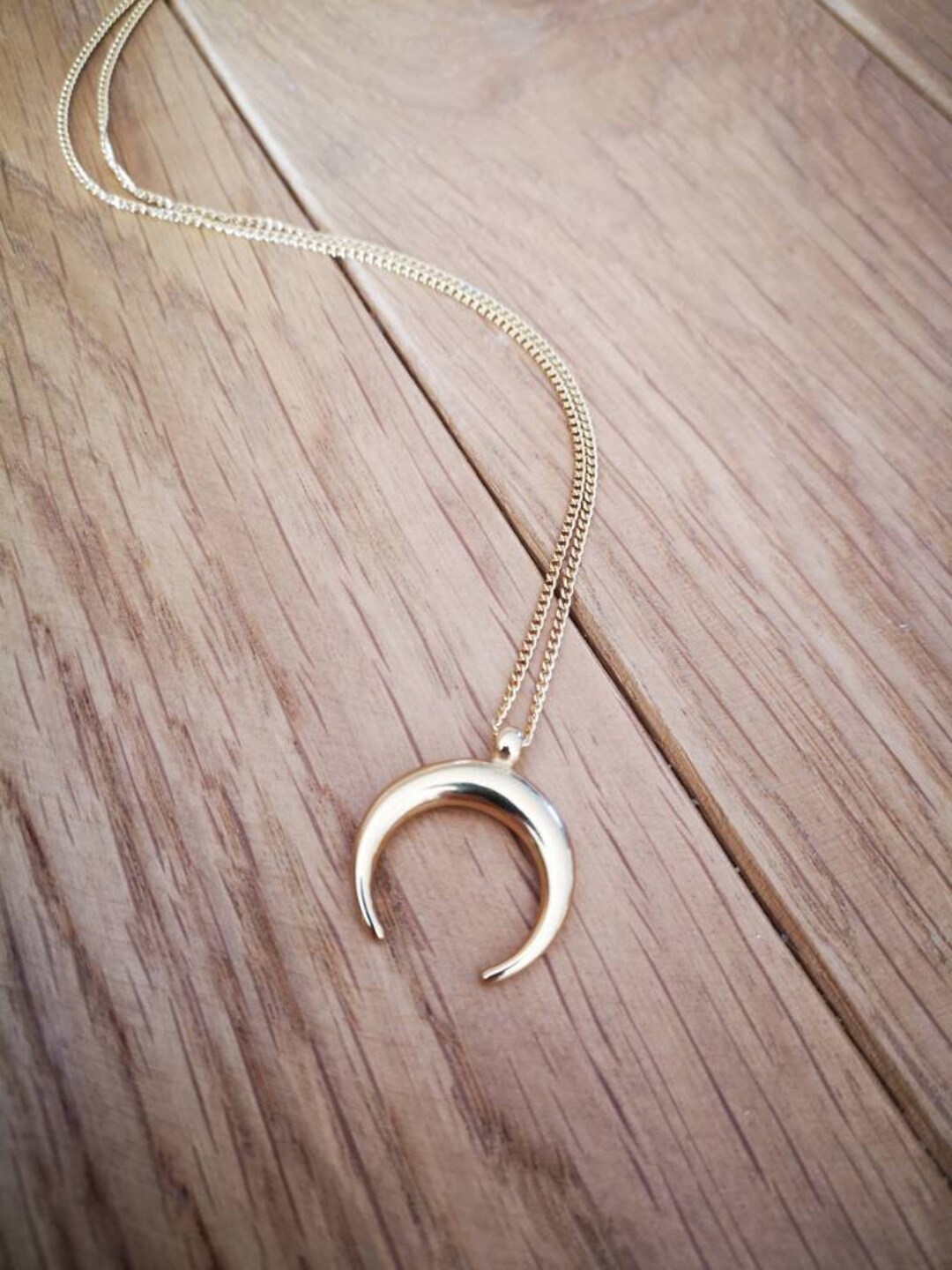 Inverted Moon Pendant Necklace in Gold Steel Gold-plated Women's Moon ...