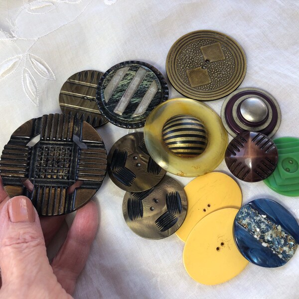 Antique Art Deco Buttons - Etsy