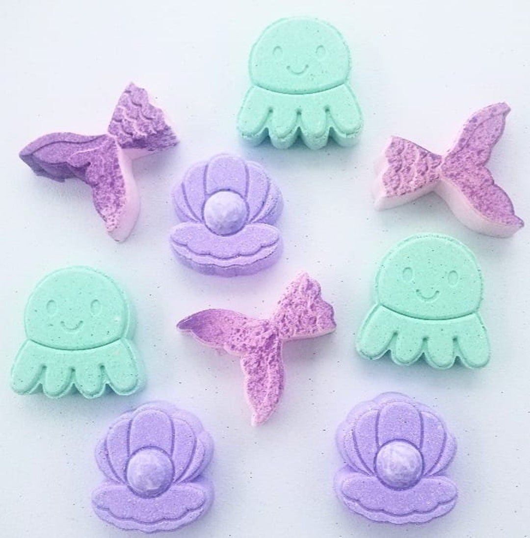 Mermaid Tail. Mermaid Bath Bomb. Octopus. Clamshell Bath Bomb. - Etsy