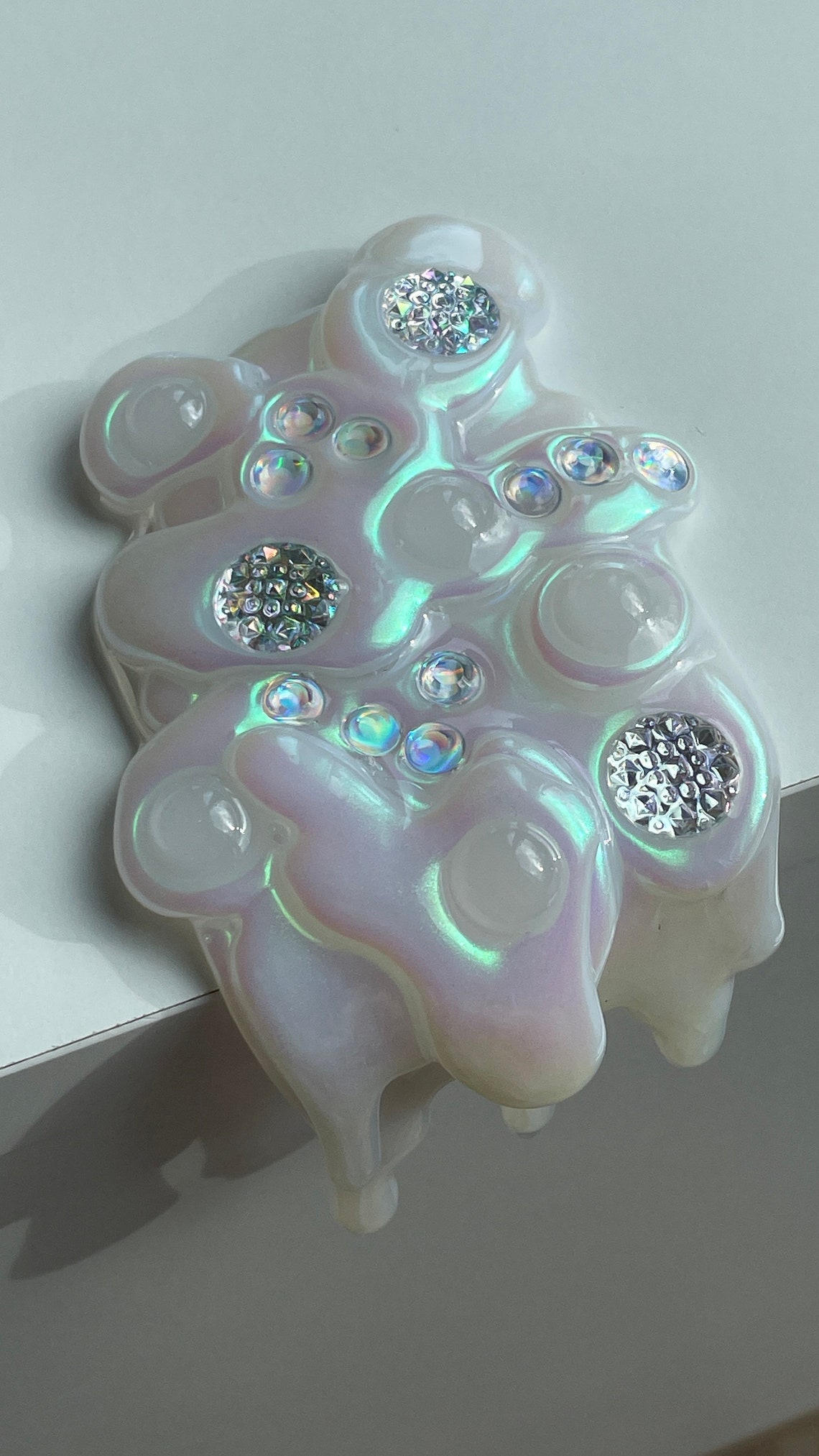 Dripping Shelf and Desk Decoration | Crazy & Futuristic Design ...
