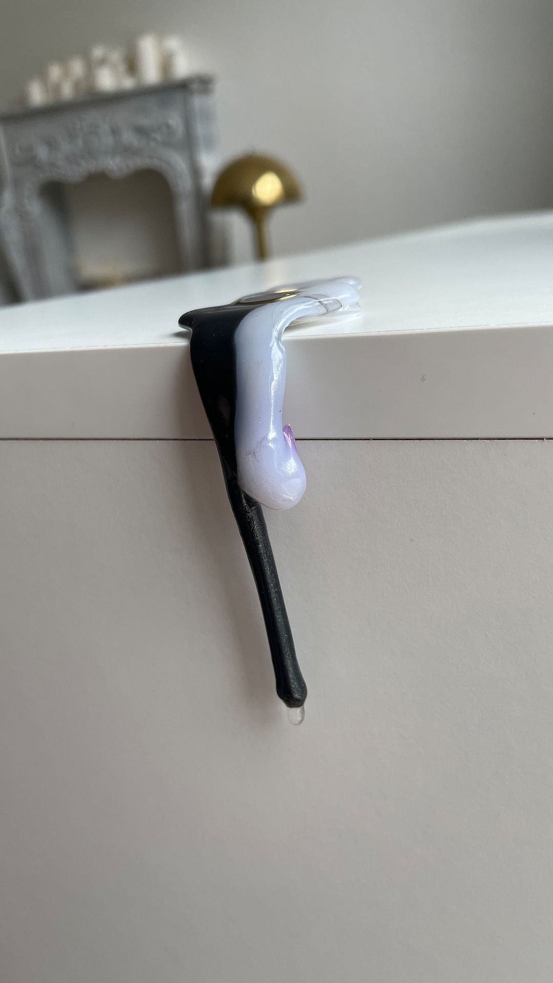 Dripping Shelf and Desk Decoration | Crazy & Futuristic Design | Black ...