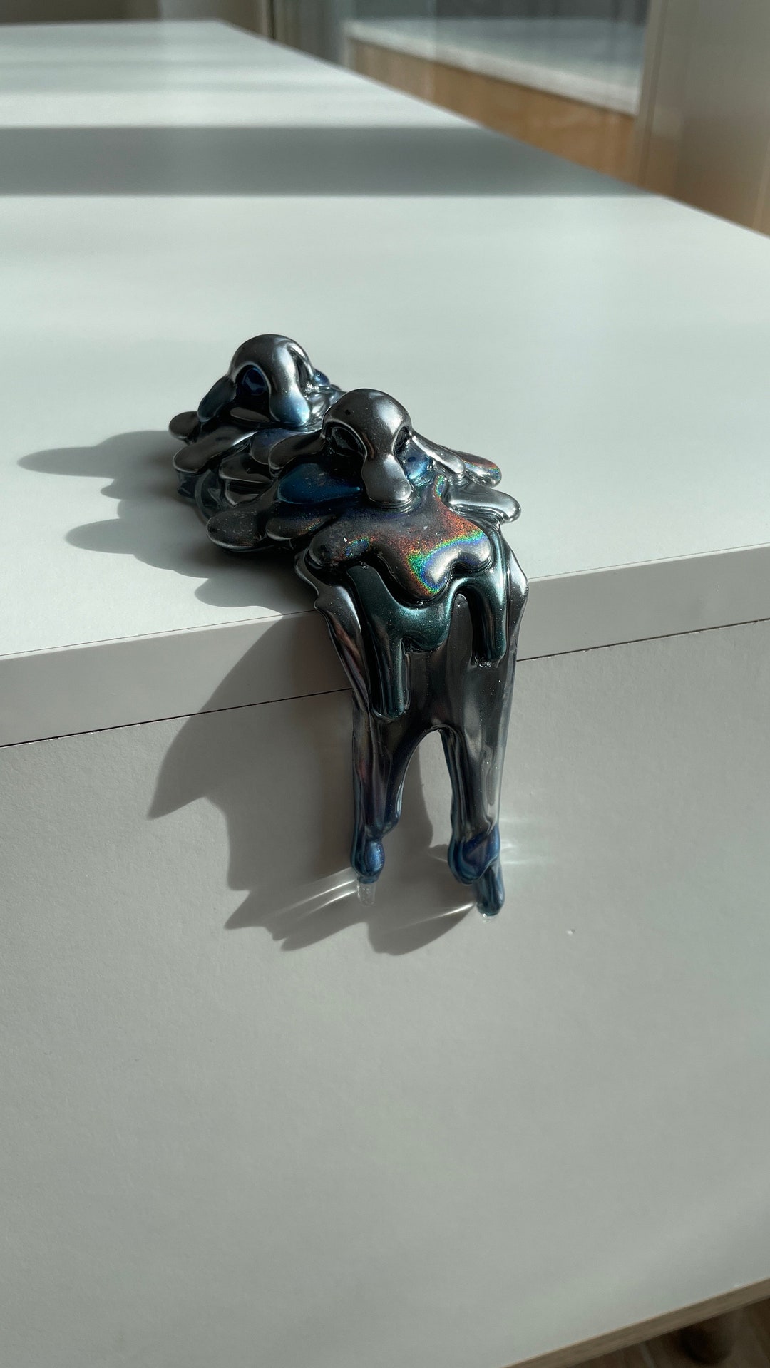 Dripping Shelf and Desk Decoration | Crazy & Futuristic Design | Chrome ...
