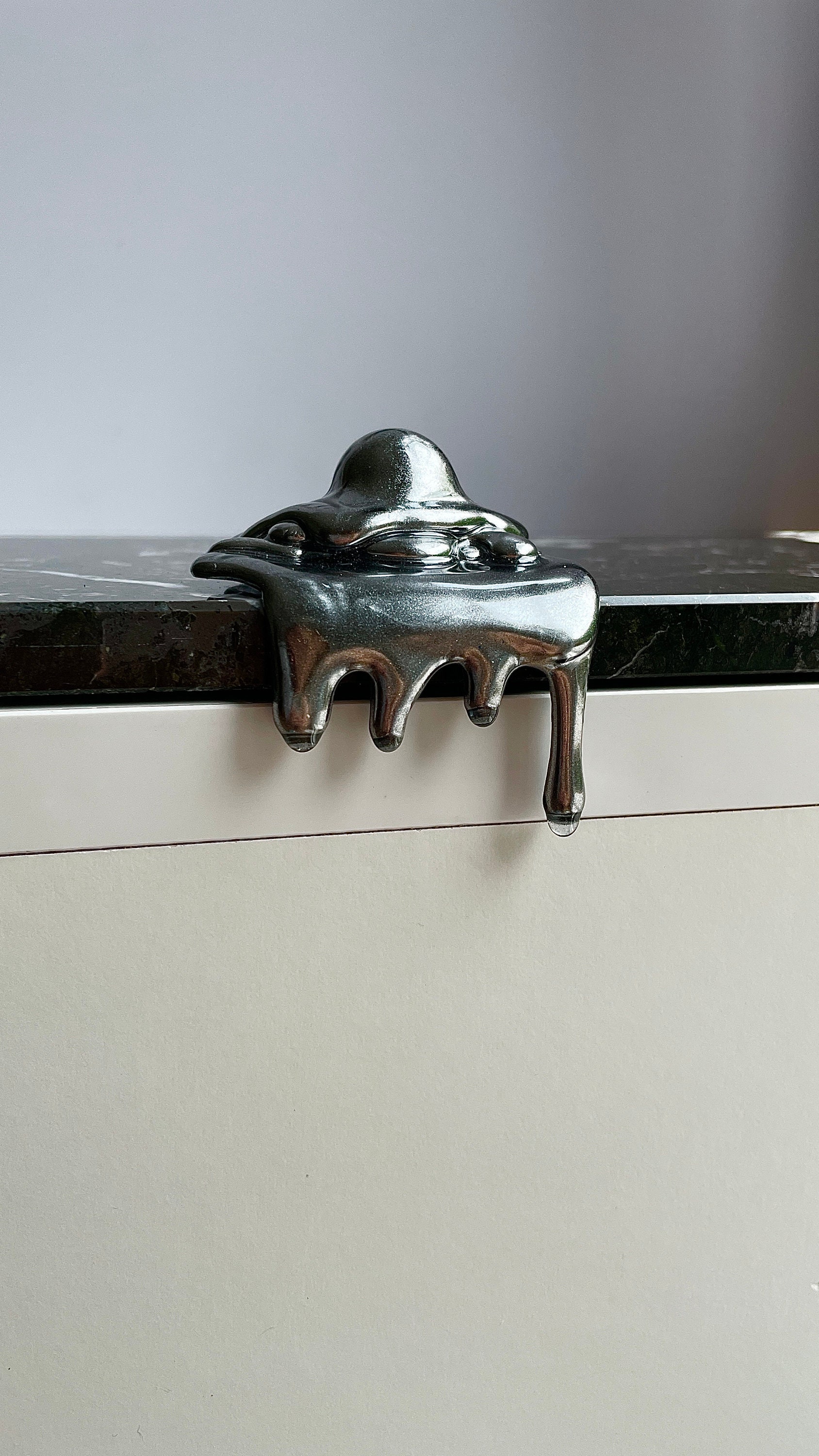 Dripping Shelf and Desk Decoration, Crazy & Futuristic Design, Medium ...